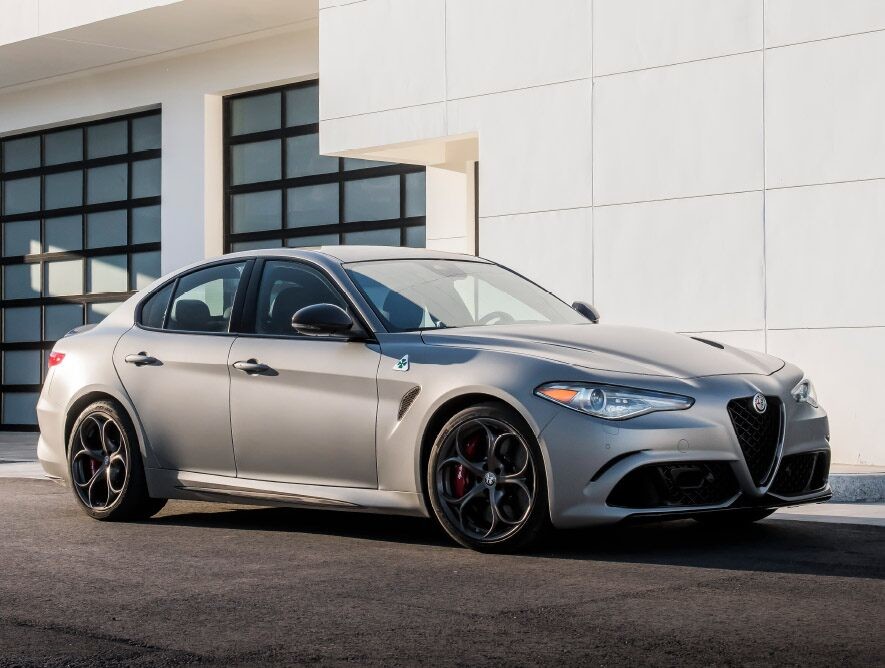 2019 Alfa Romeo Giulia Quadrifoglio Luxurious World Class Sports Sedan ...
