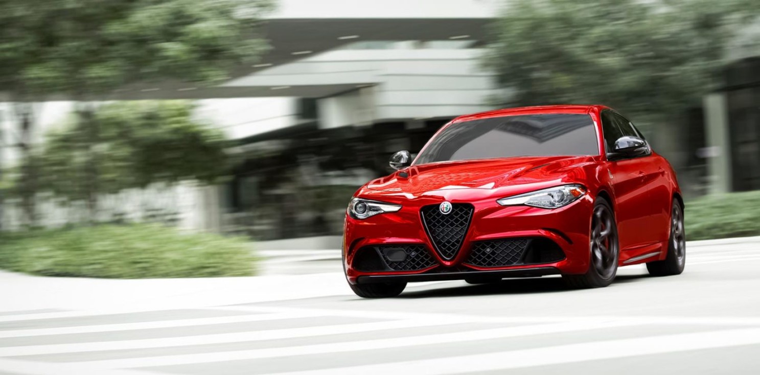 2020 Alfa Romeo Giulia Quadrifoglio Luxurious World Class Sports Sedan ...