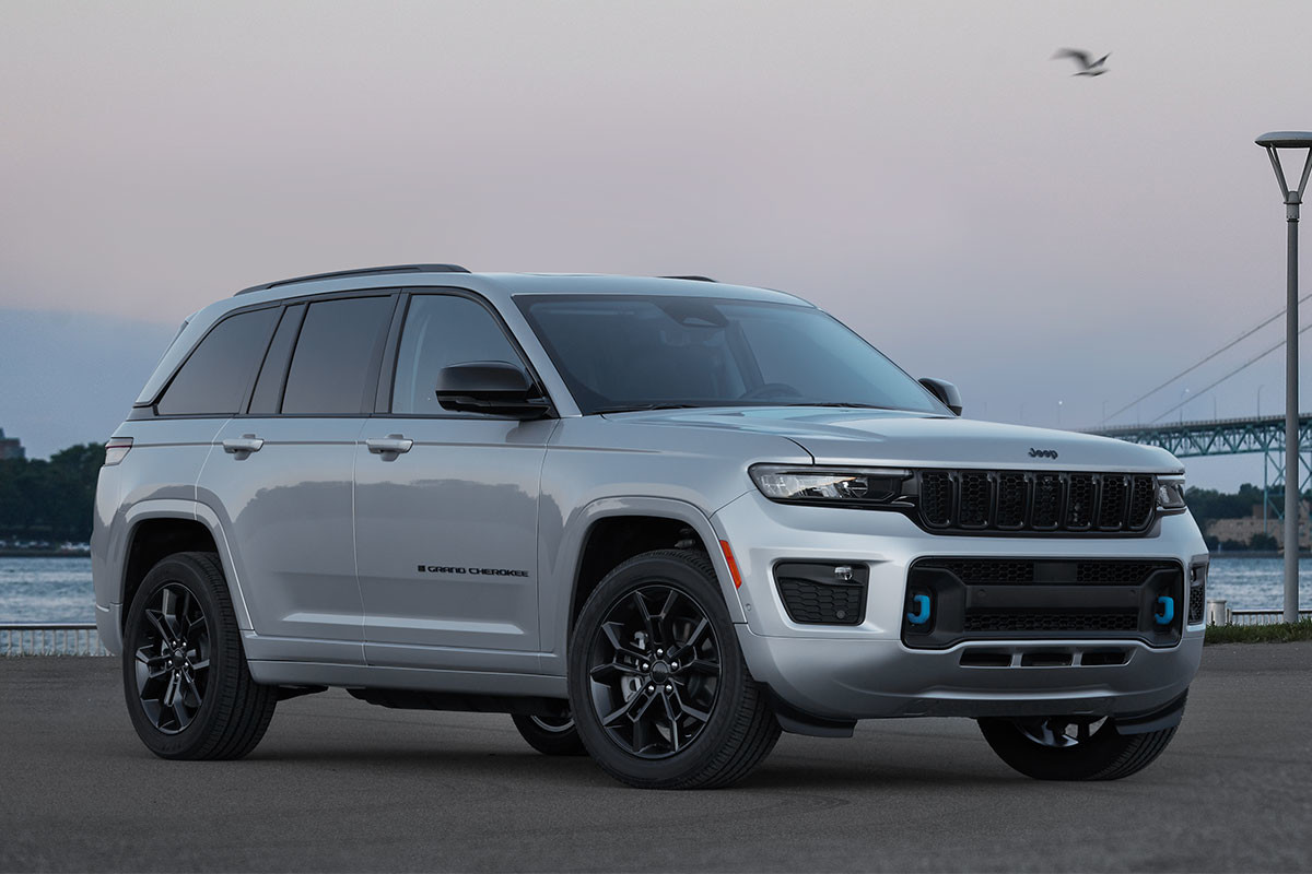 Chrysler Electric Vehicles | Chrysler Canada