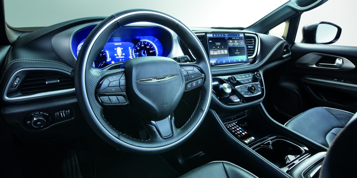 2021 Chrysler Pacifica Minivan - Design Features | Chrysler Canada