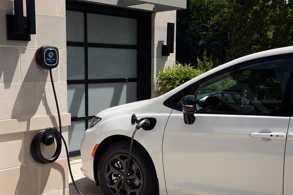 2025 Chrysler Pacifica Minivan | Chrysler Canada