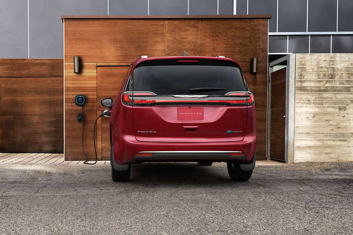 Technology – 2025 Chrysler Pacifica Plug-In Hybrid (PHEV) | Chrysler Canada