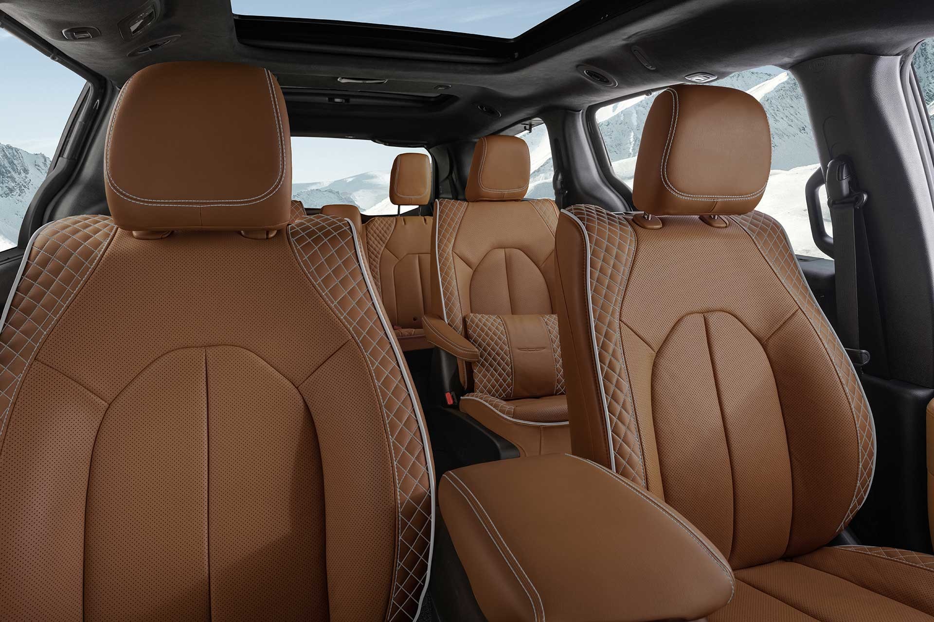 Technology – 2025 Chrysler Pacifica Plug-In Hybrid (PHEV) | Chrysler Canada