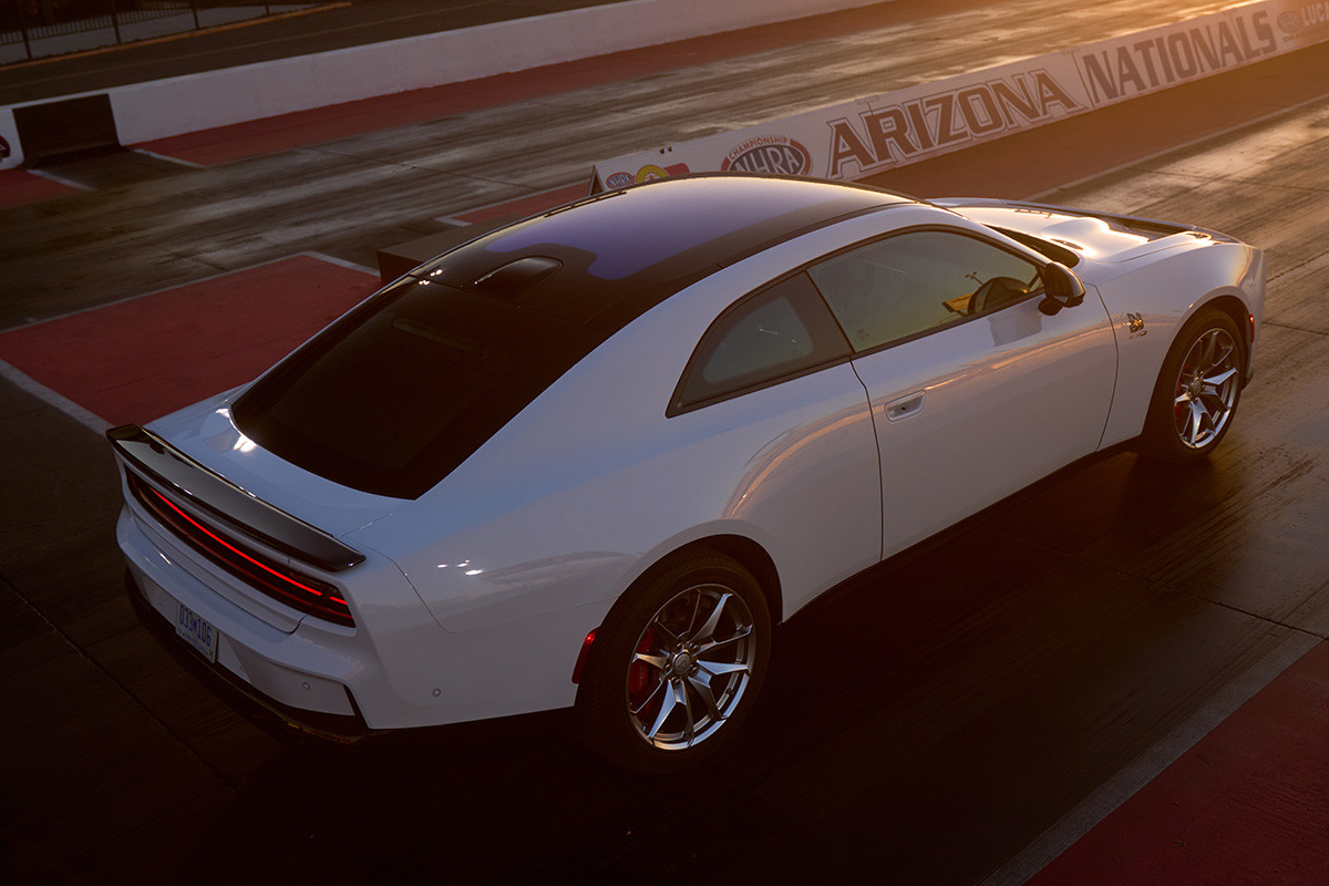 Dodge Electric Vehicles | Dodge Canada