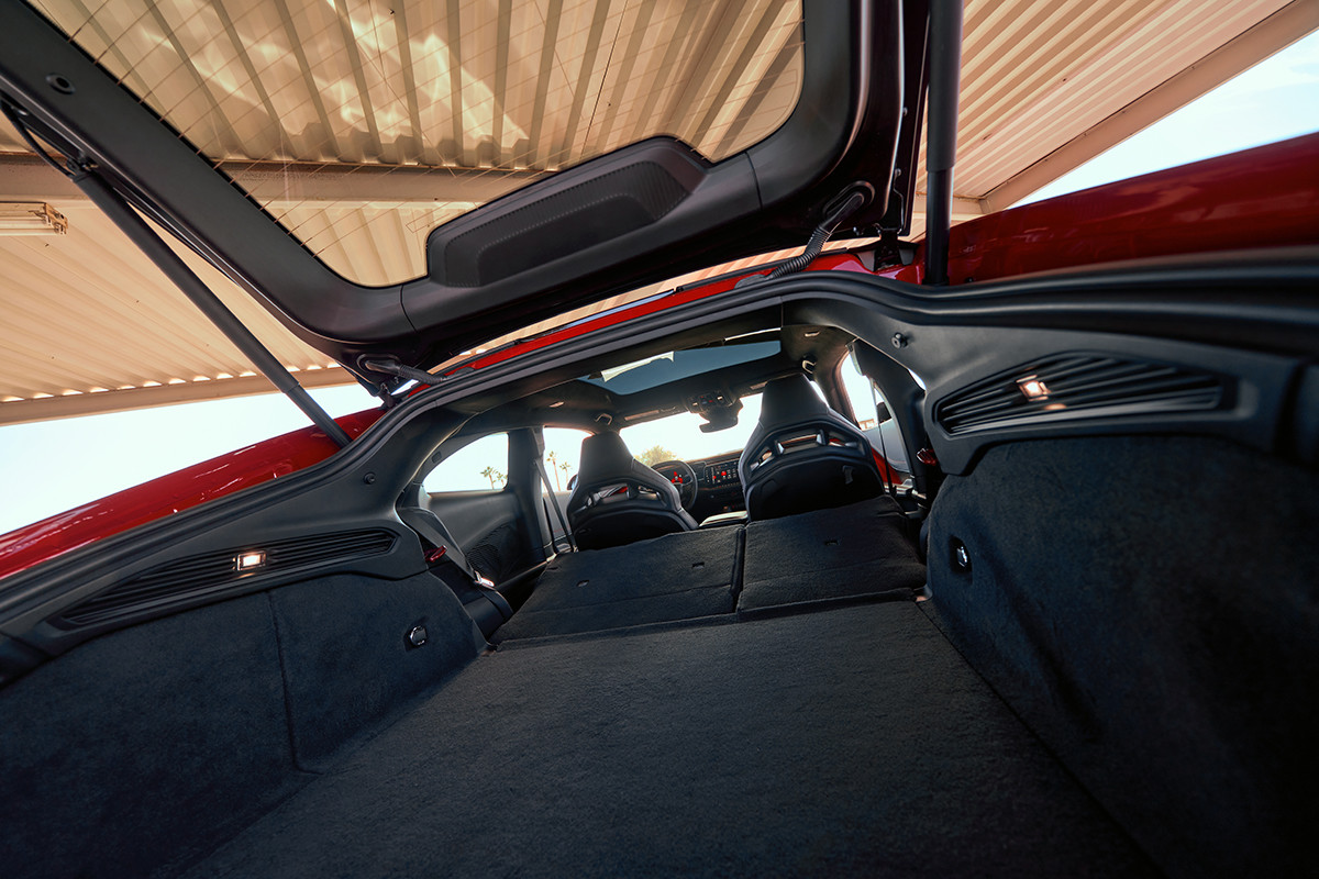 2025 Dodge Charger Daytona — Design | Dodge Canada