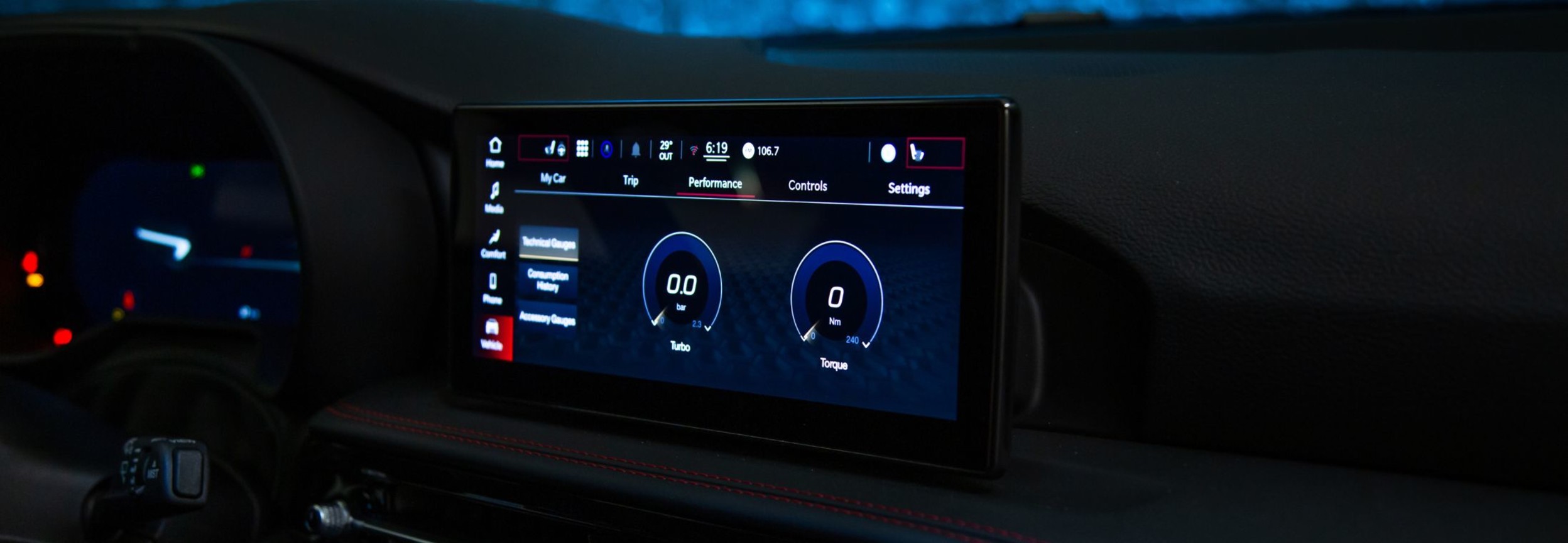 Uconnect Entertainment System – Connectivity | Dodge Canada