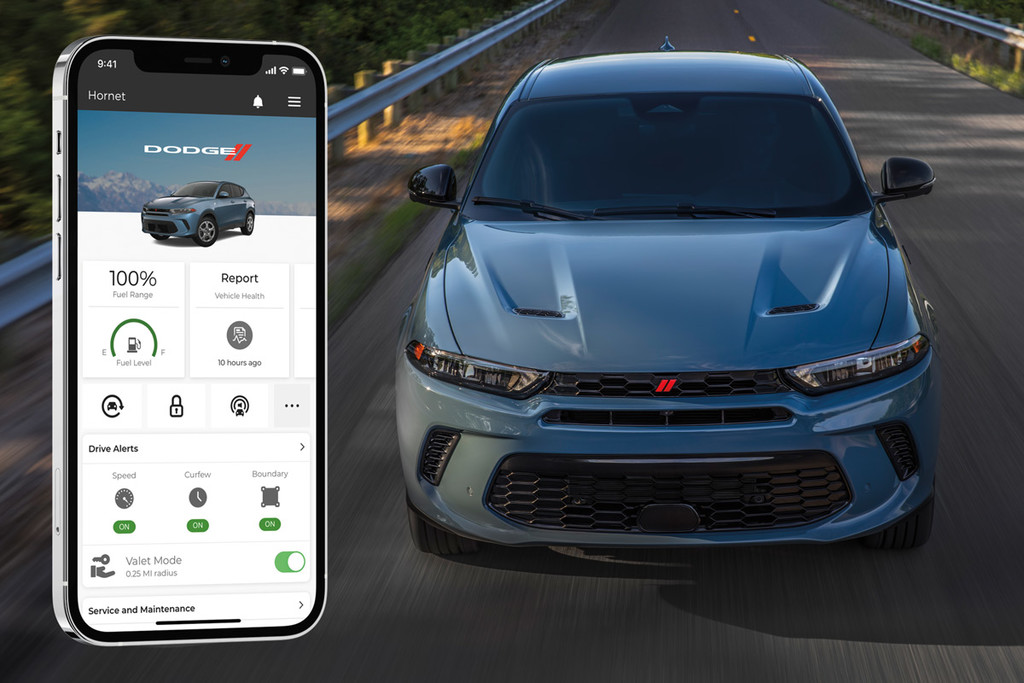 Uconnect Entertainment System – Connectivity | Dodge Canada