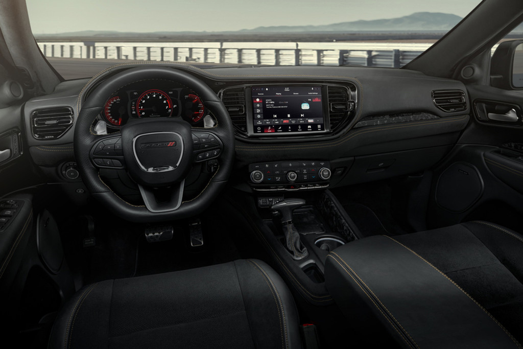 Uconnect System Entertainment Features | Dodge Canada