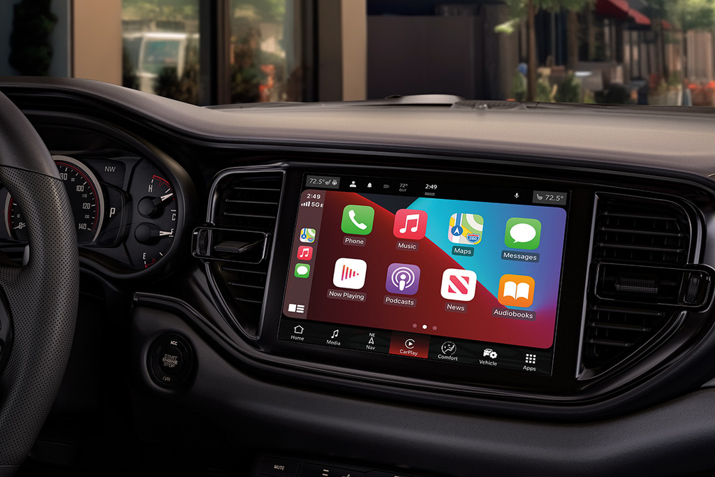 Uconnect System Entertainment Features | Dodge Canada