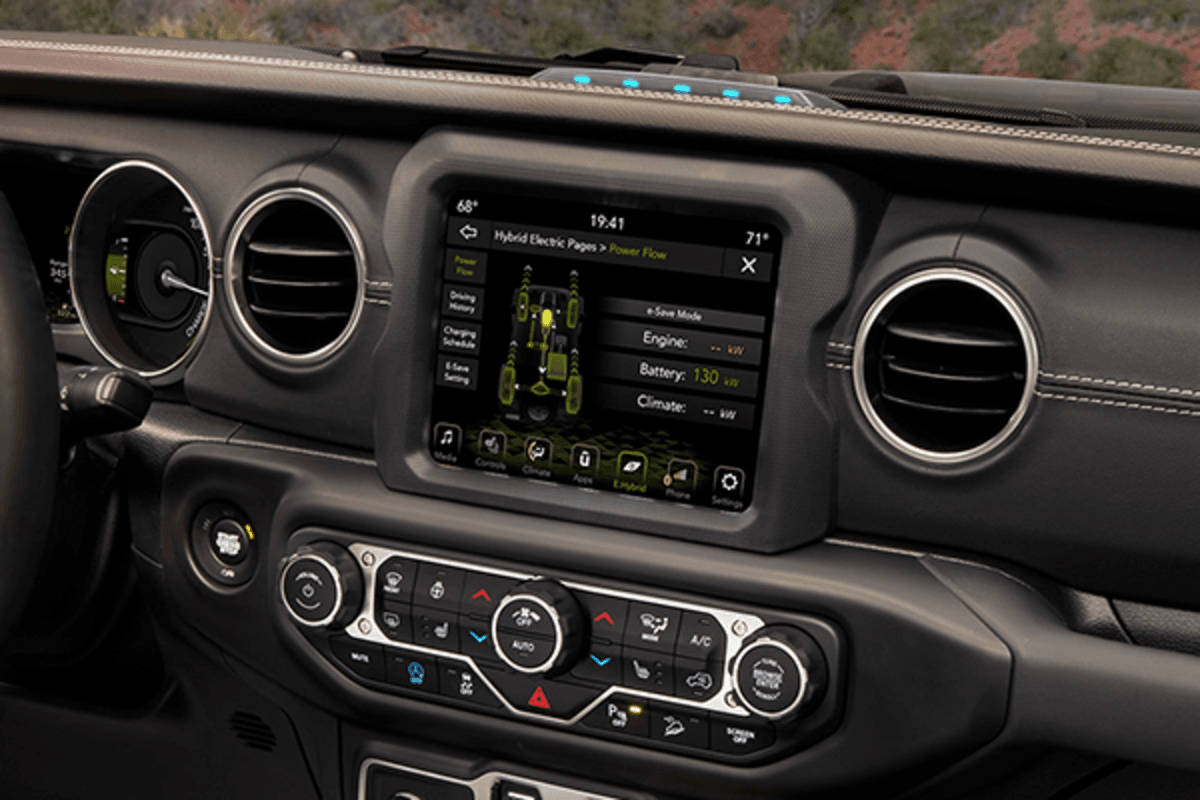 2023 Jeep Wrangler 4xe Plug-In Hybrid | Jeep Canada