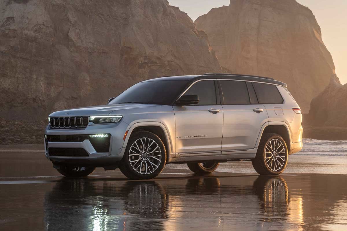 2024 Jeep Active Drive Assist | Jeep Canada