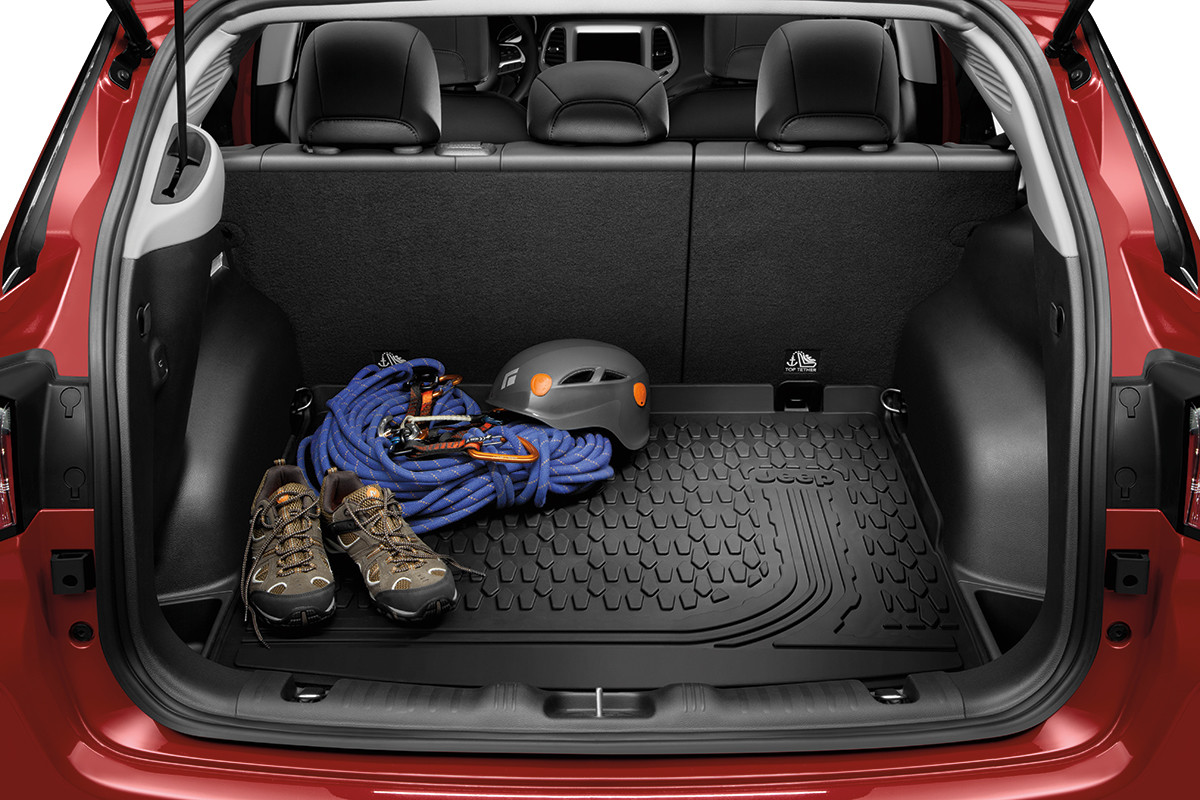 2022 Jeep Compass Trailhawk in Kamloops (3C4NJDDB3NT220734)