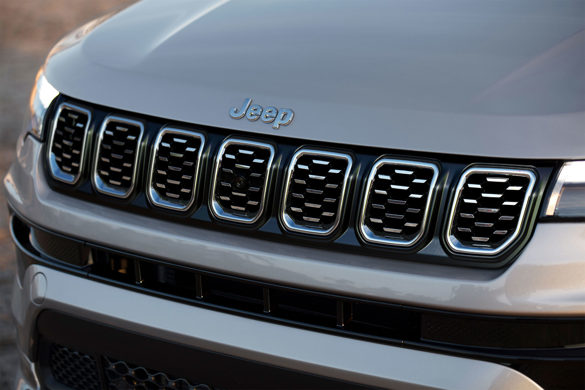 2025 Jeep Compass Interior and Exterior Photos | Jeep Canada