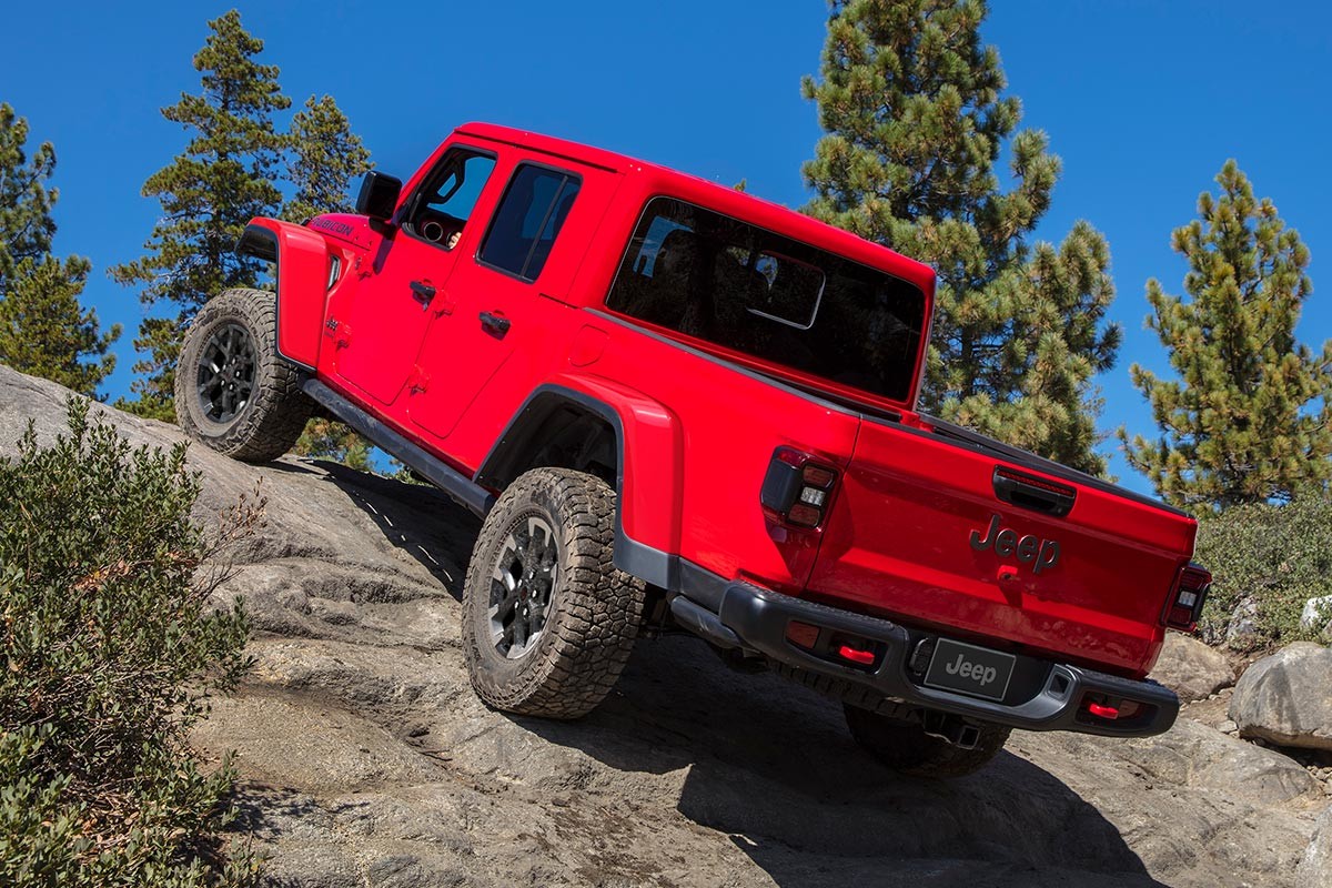 2025 Jeep Gladiator Pickup Truck - Capabilities | Jeep Canada