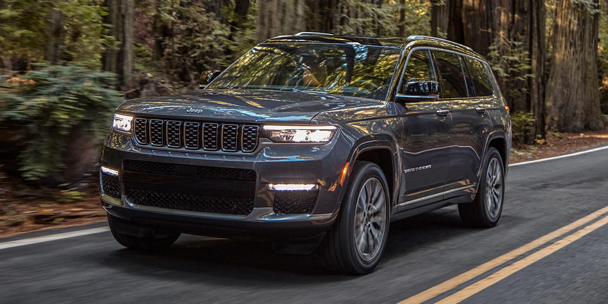 2022 Jeep Grand Cherokee 2-Row and 3-Row | Jeep Canada