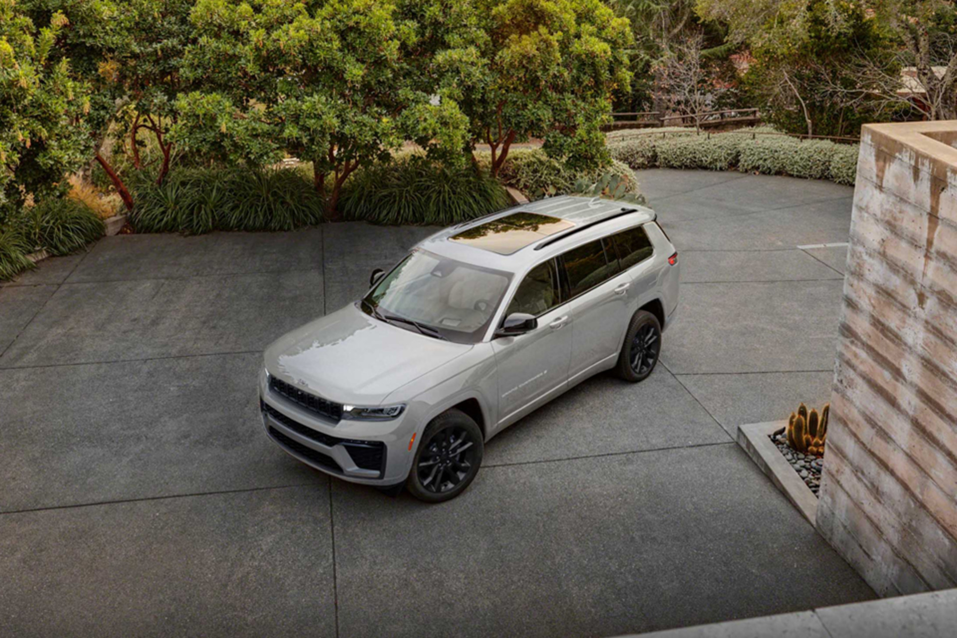 2026 Jeep Grand Cherokee | Jeep Canada