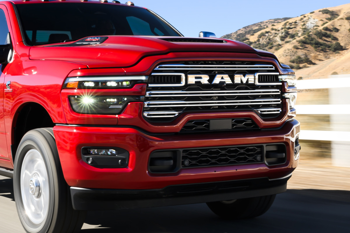 Interior & Exterior Features - 2025 Ram 3500 | Ram Canada