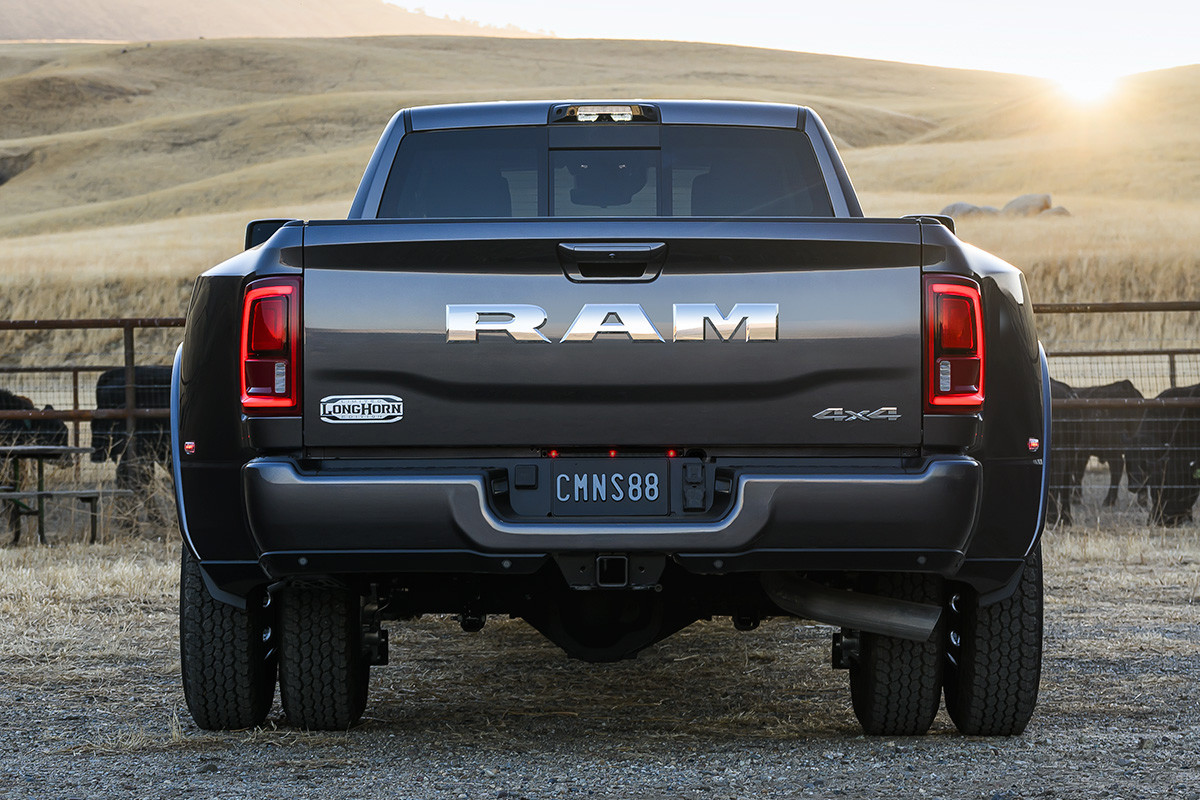 Technology Features - 2025 Ram 3500 | Ram Canada