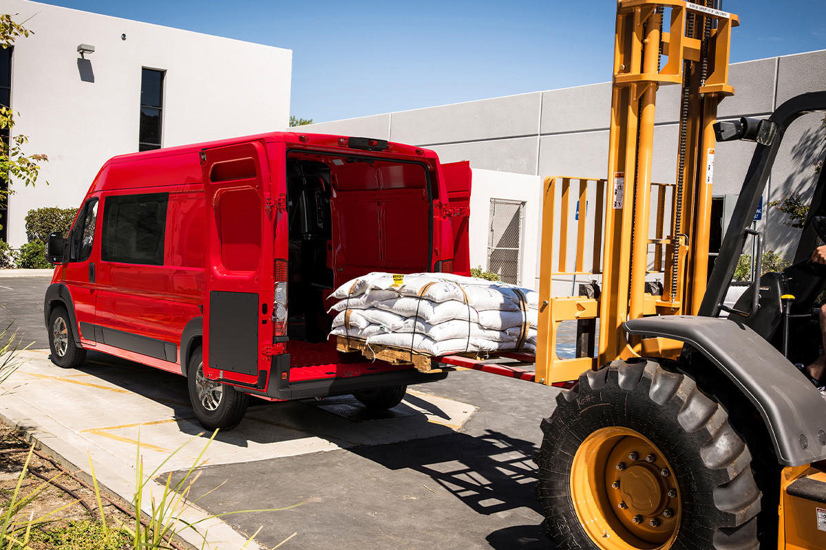 2025 Ram ProMaster Cargo Van – Design Features | Ram Canada